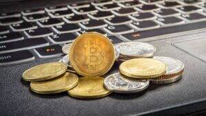 Bonded vs Bonding Crypto Explained: Key Differences - FinanceFeeds